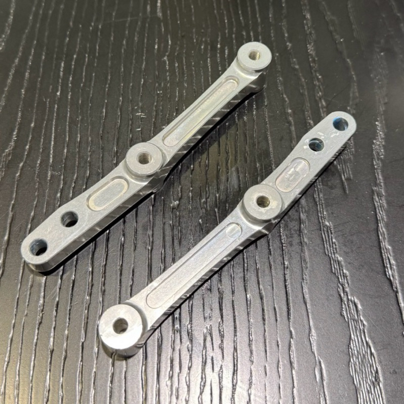 （已售出）鯊魚工廠 SHARK FACTORY L35 XT35 XL35 土除支架 擋片 檔片 各式倒插 車種 | 蝦皮購物