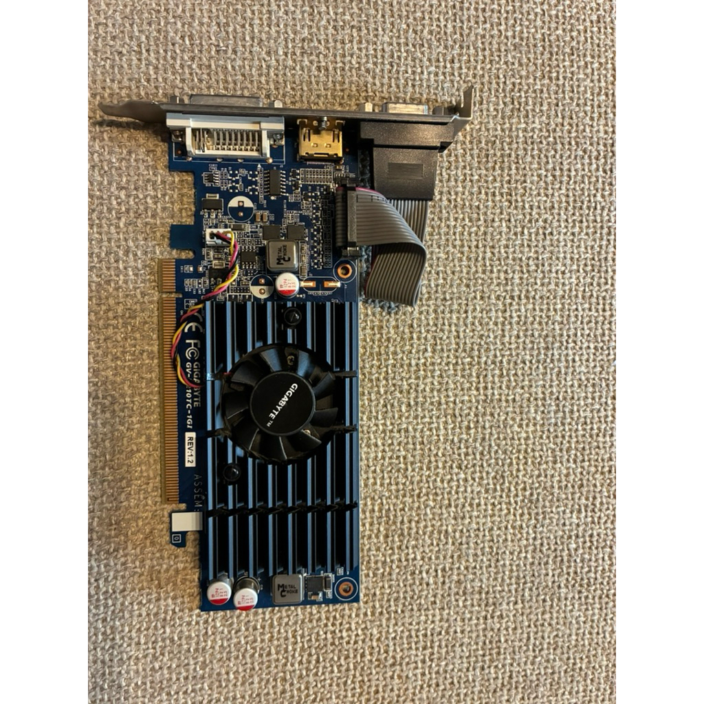 gigabyte Nvidia gt210 1g 亮機卡 | 蝦皮購物