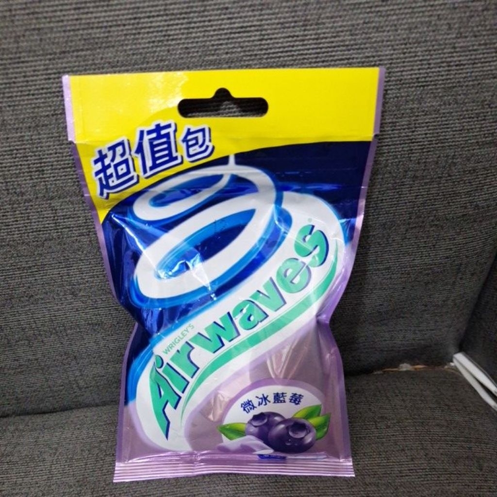 Airwaves 口香糖 可樂 咖啡 藍莓分享包 薄荷 口味28公克 | 蝦皮購物