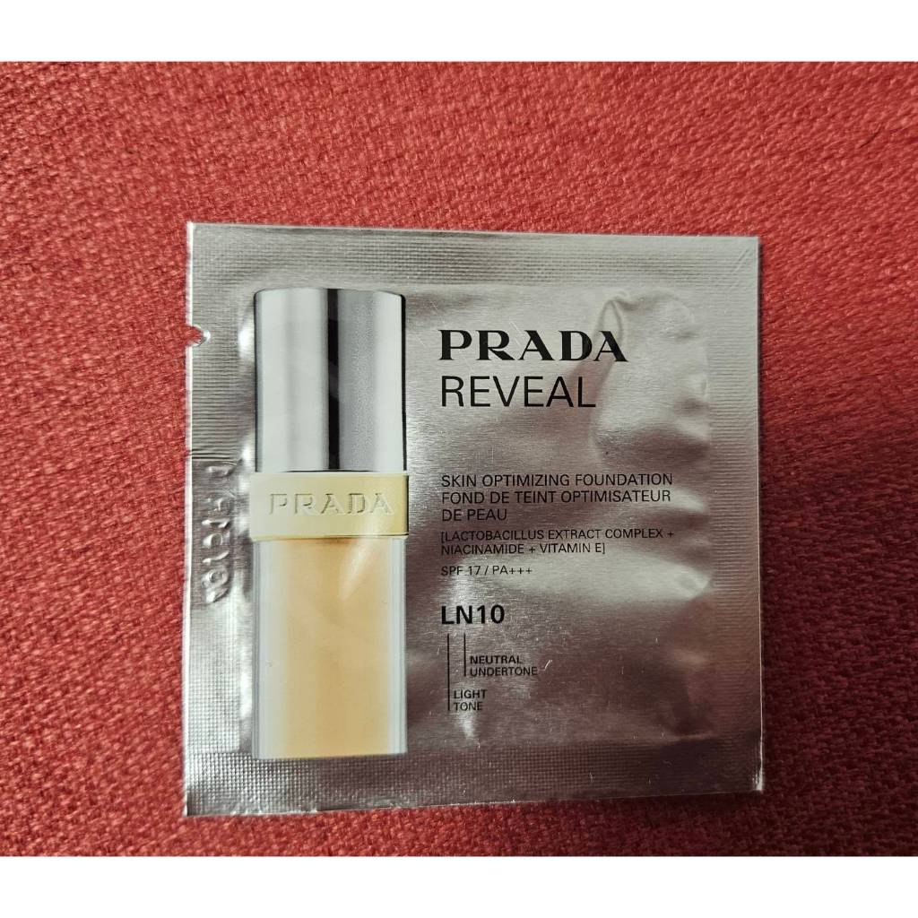Prada 原生霧光持久粉底1ml LN10 | 蝦皮購物