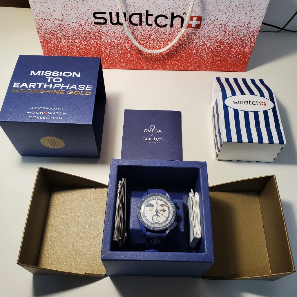 Omega x Swatch Snoopy MISSION TO EARTHPHASE–MOONSHINE GOLD腕錶 | 蝦皮購物