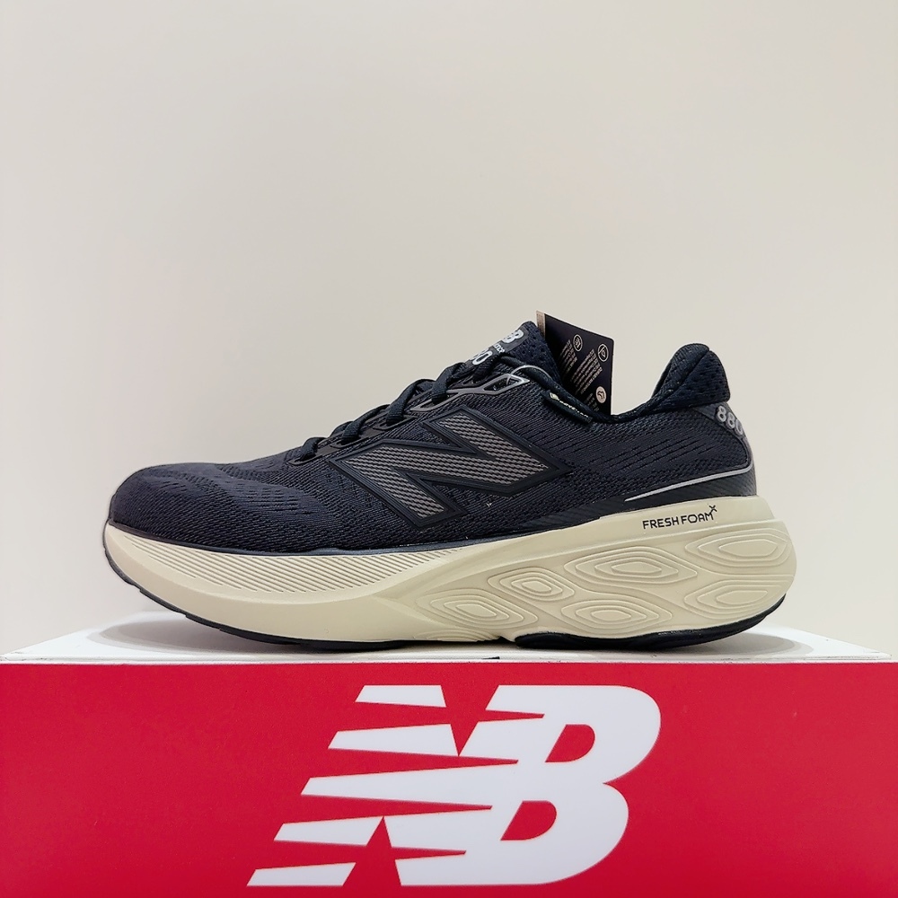 New Balance NB 880 V15 GTX 女生 黑色 D楦 防水 舒適 緩震 運動 慢跑鞋 W880GB15 | 蝦皮購物