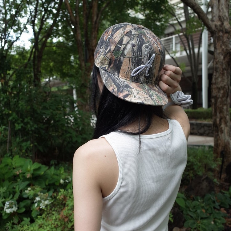 【COLAFISH】THE MUSEUM VISITOR RIBBON EMBROIDERY CAP 字體 落葉 棒球帽 | 蝦皮購物