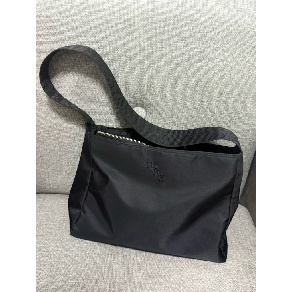 MUCU And EBON/肩背包/單肩包/舒適包/韓國小眾品牌/二手/Comfy Bag | 蝦皮購物