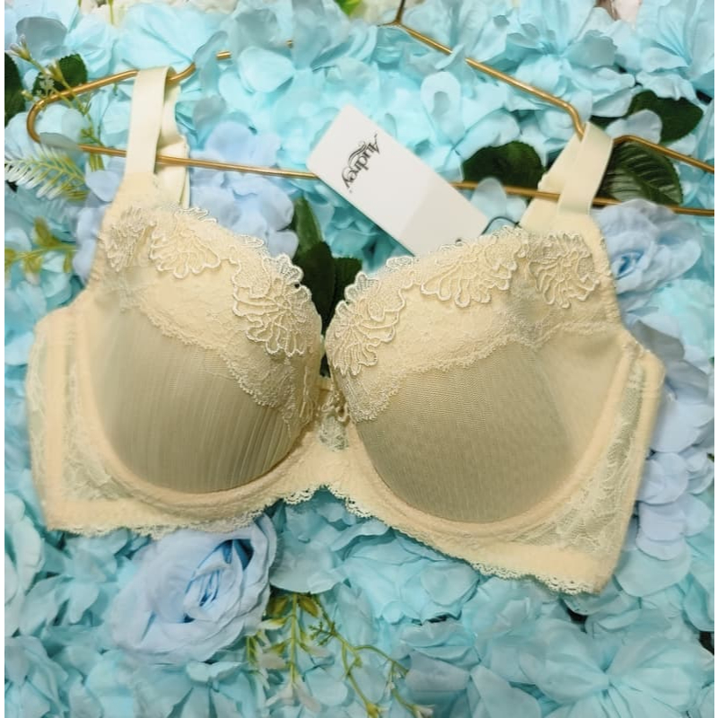 【精選Audrey轉售】AU3207932莫內花園顯瘦Bra美型32F=70F包覆單內衣(YL1黃) | 蝦皮購物