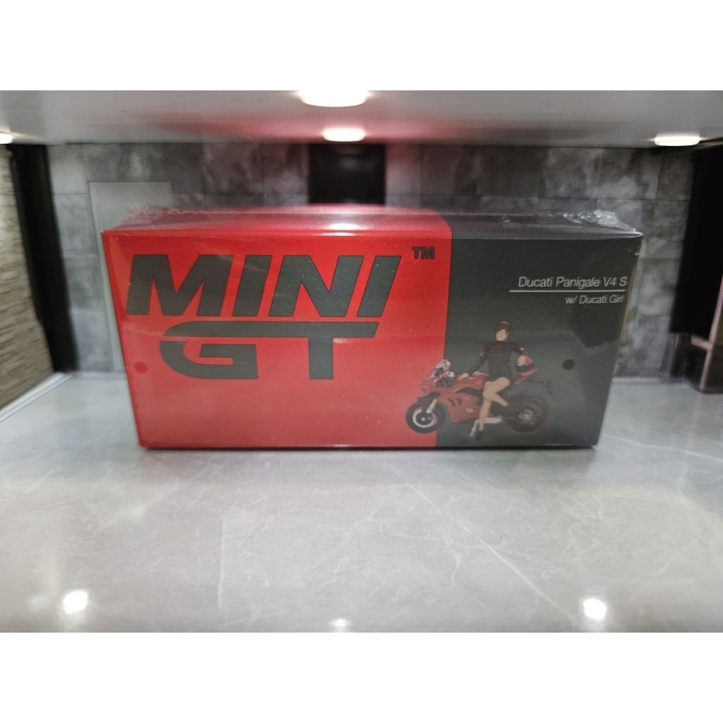 MINI GT 682 Ducati Panigale V4 S w／Ducati Girl 1:64 模型 | 蝦皮購物