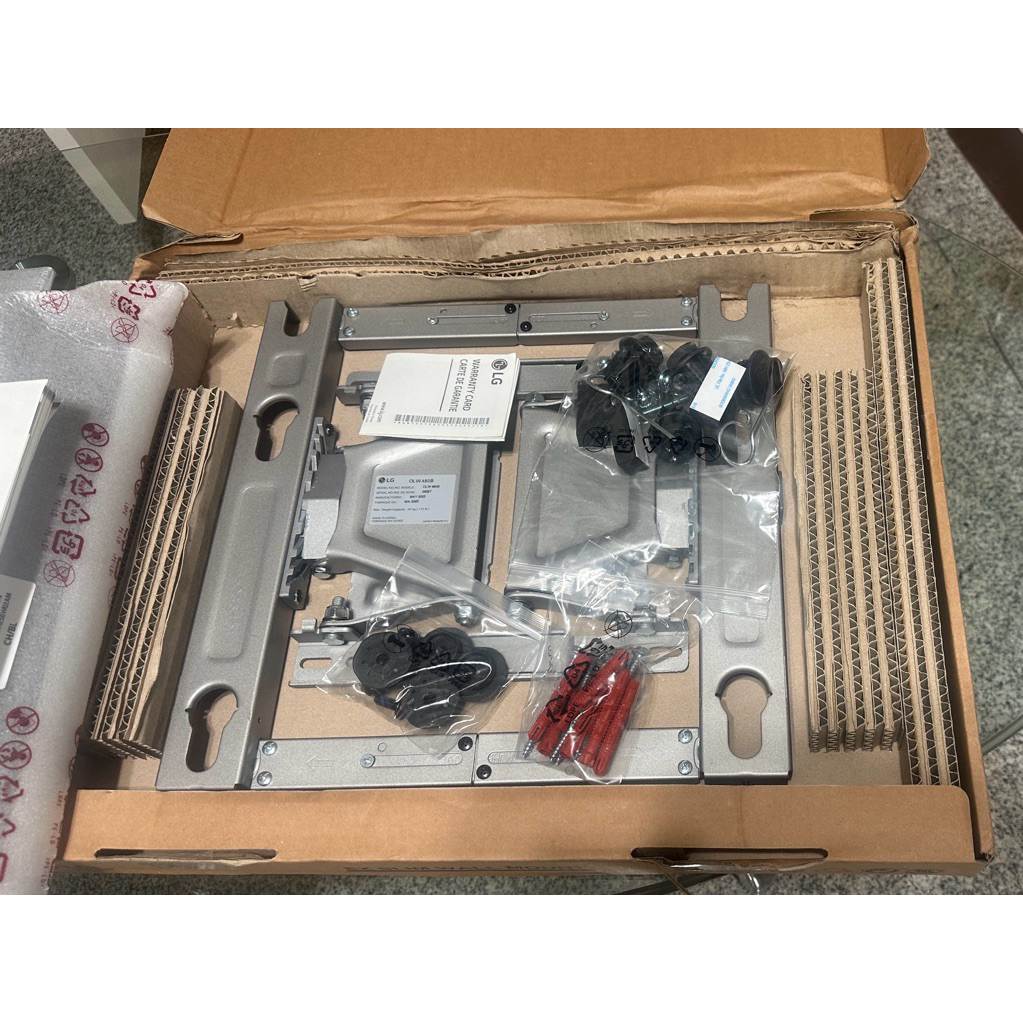 LG 原廠壁掛架 OLW480B 孔距30X30/30X20適用 無安裝 | 蝦皮購物