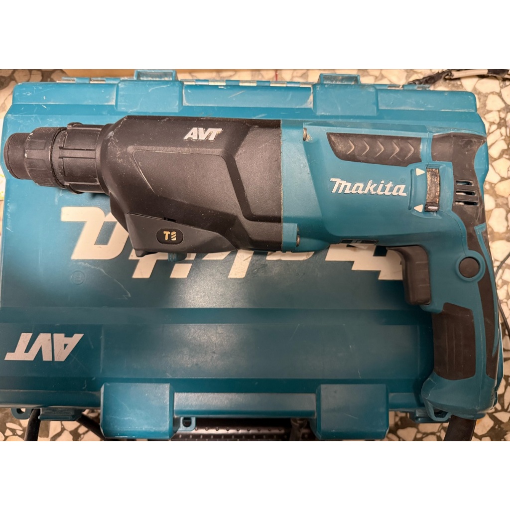 Makita 牧田 HR2601 兩用 免出力 電動鎚鑽 (二手) | 蝦皮購物