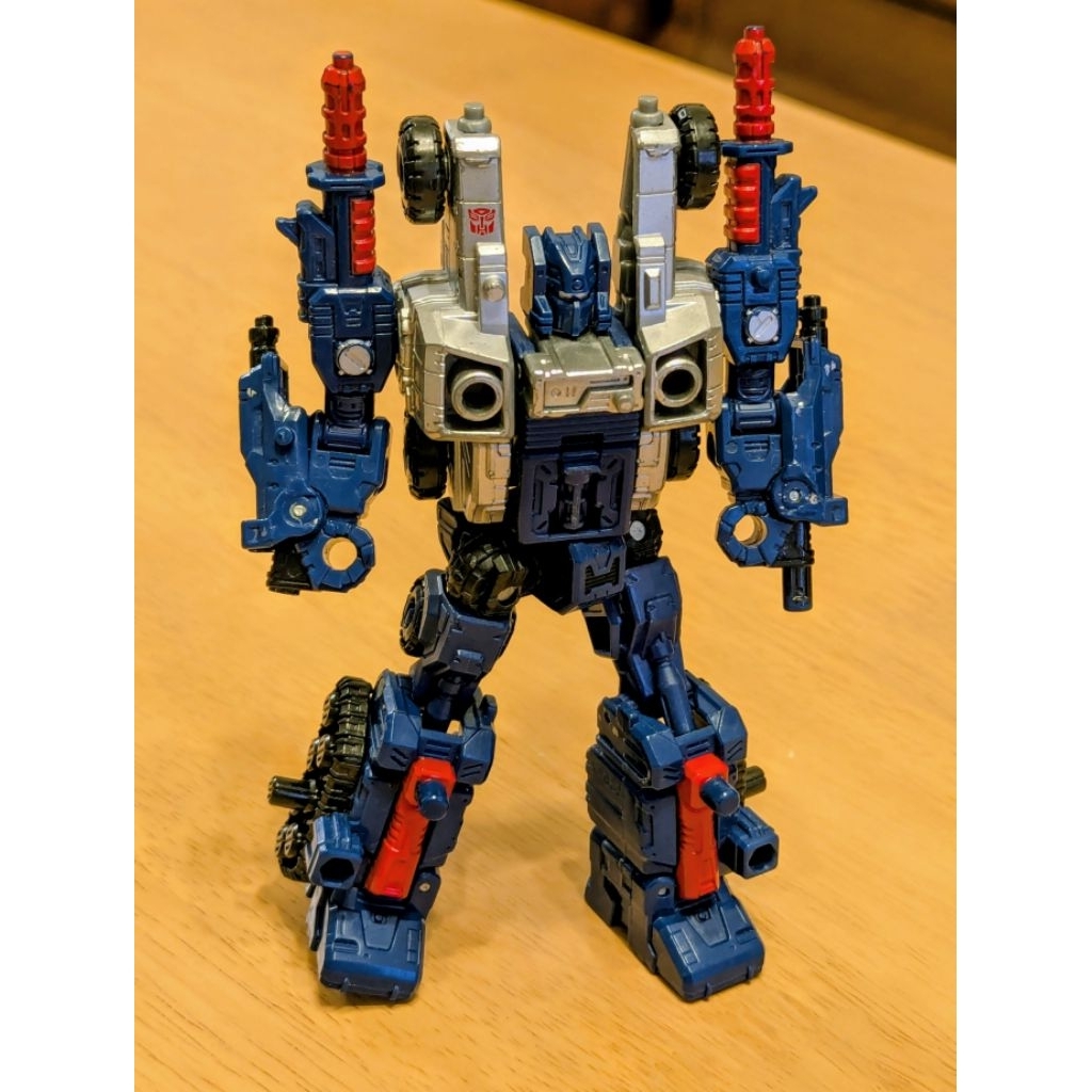 正版 變形金剛 圍城 WFC D級 cog 齒輪賽博坦之戰 WFC | 蝦皮購物