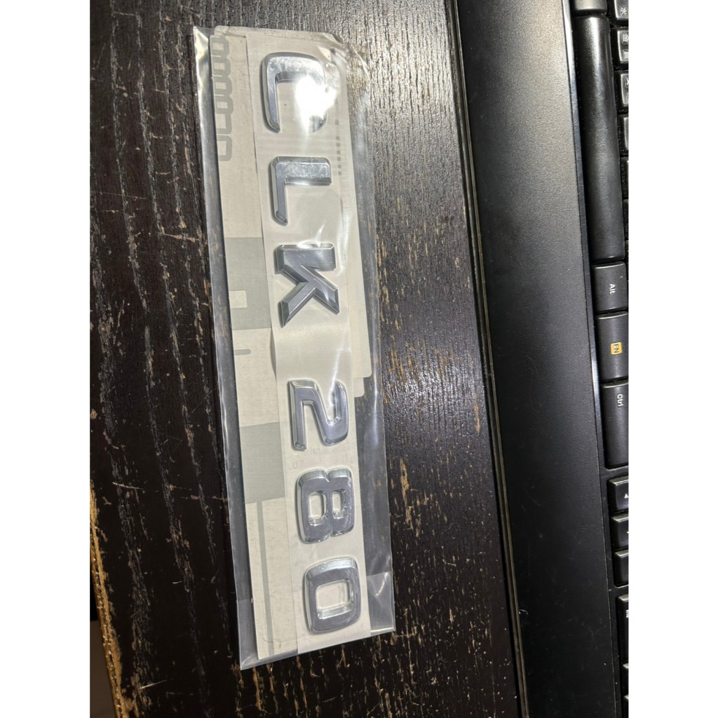 【DIY PLAZA】正原廠全新品! M-Benz 賓士 CLK280 C280 S204 尾標 字標 後標 | 蝦皮購物