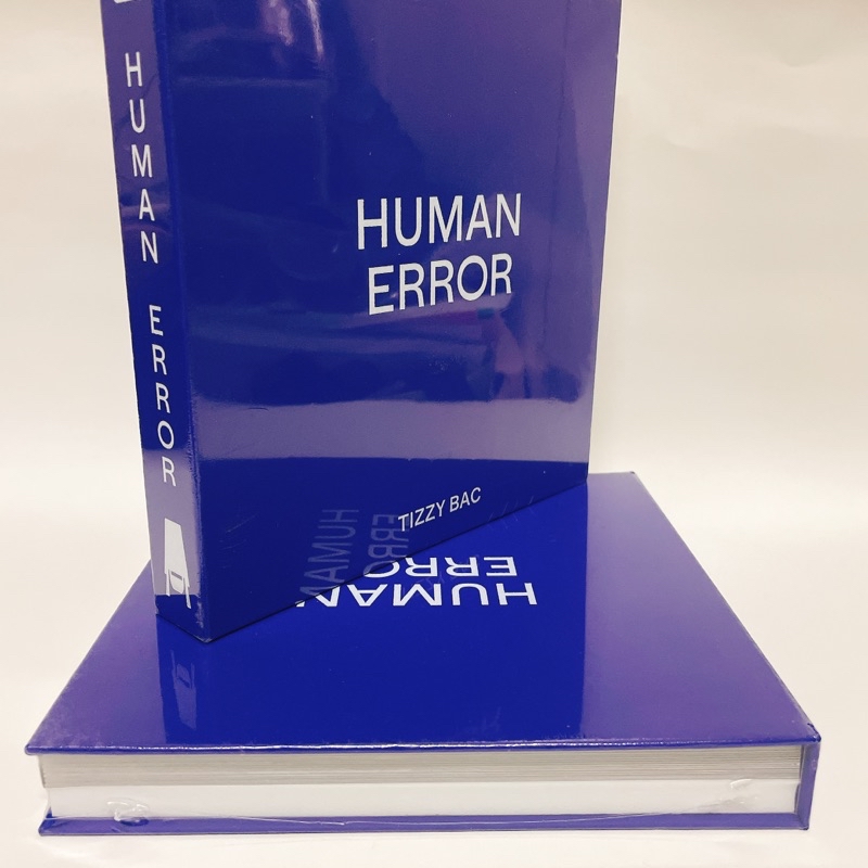 【全新未拆】 Tizzy Bac / 第七張專輯 Human Error (限量精裝版) 攝影紀錄寫真一本 | 蝦皮購物