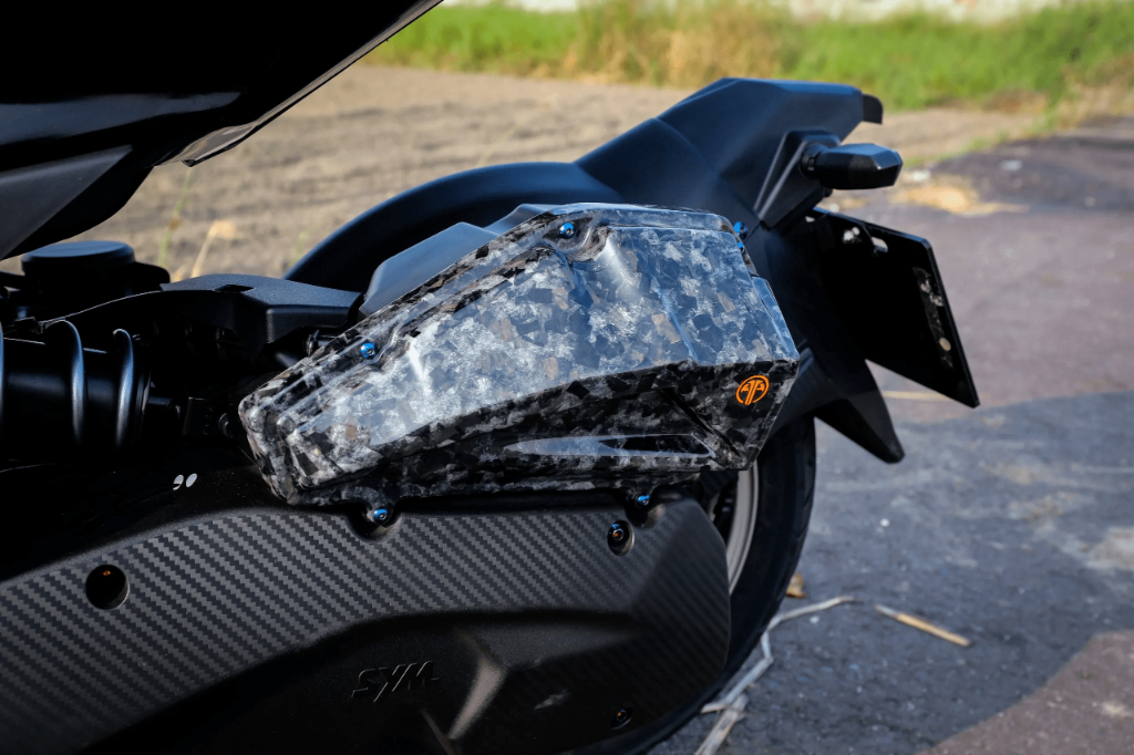 【偉倫精品零件】ARMA 碳纖維可變空濾蓋 DRG MMBCU 曼巴 可變空濾蓋 空濾外蓋 碳纖維空濾蓋 | 蝦皮購物