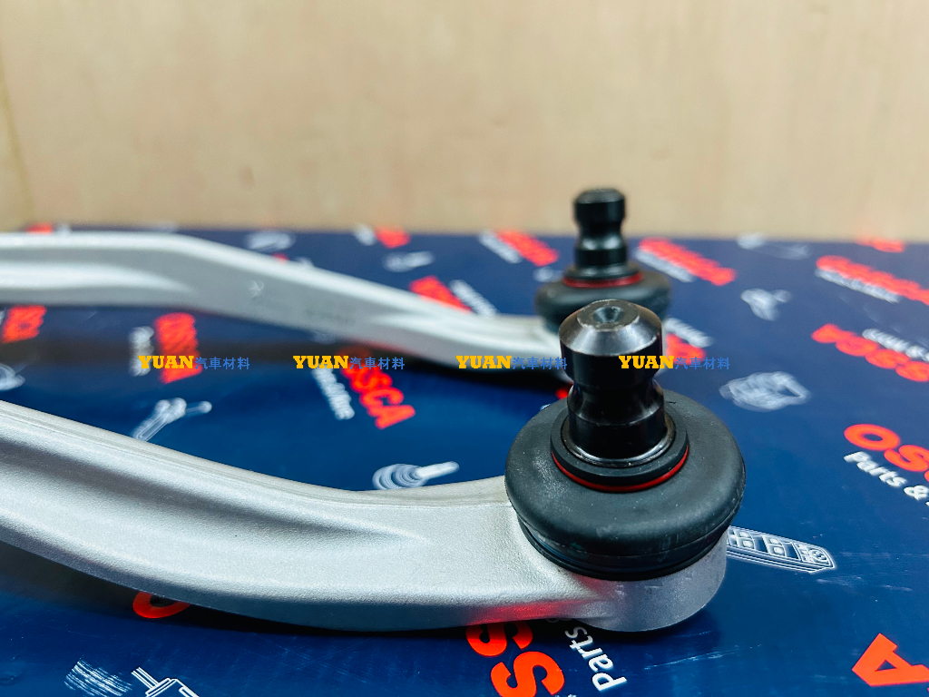 三腳架 三角架 奧迪AUDI A4 A6 A7 Q5 MACAN 8K0407509A 8K0407510A | 蝦皮購物