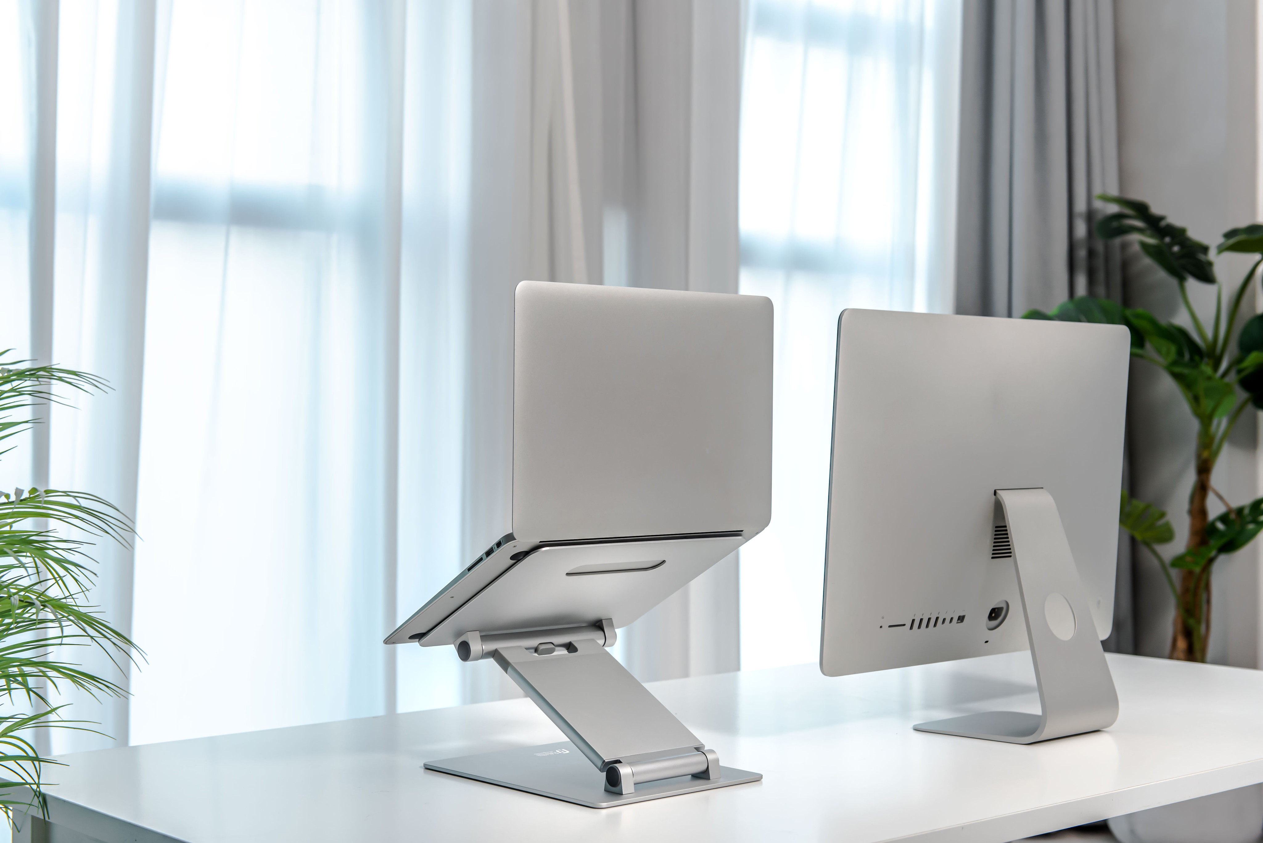 【瑞米 Raymii】 RR-79 鋁合金升降筆電支架 筆電架 支架 增高架 可調高度 散熱架散熱支架 筆記型電腦支架 | 蝦皮購物