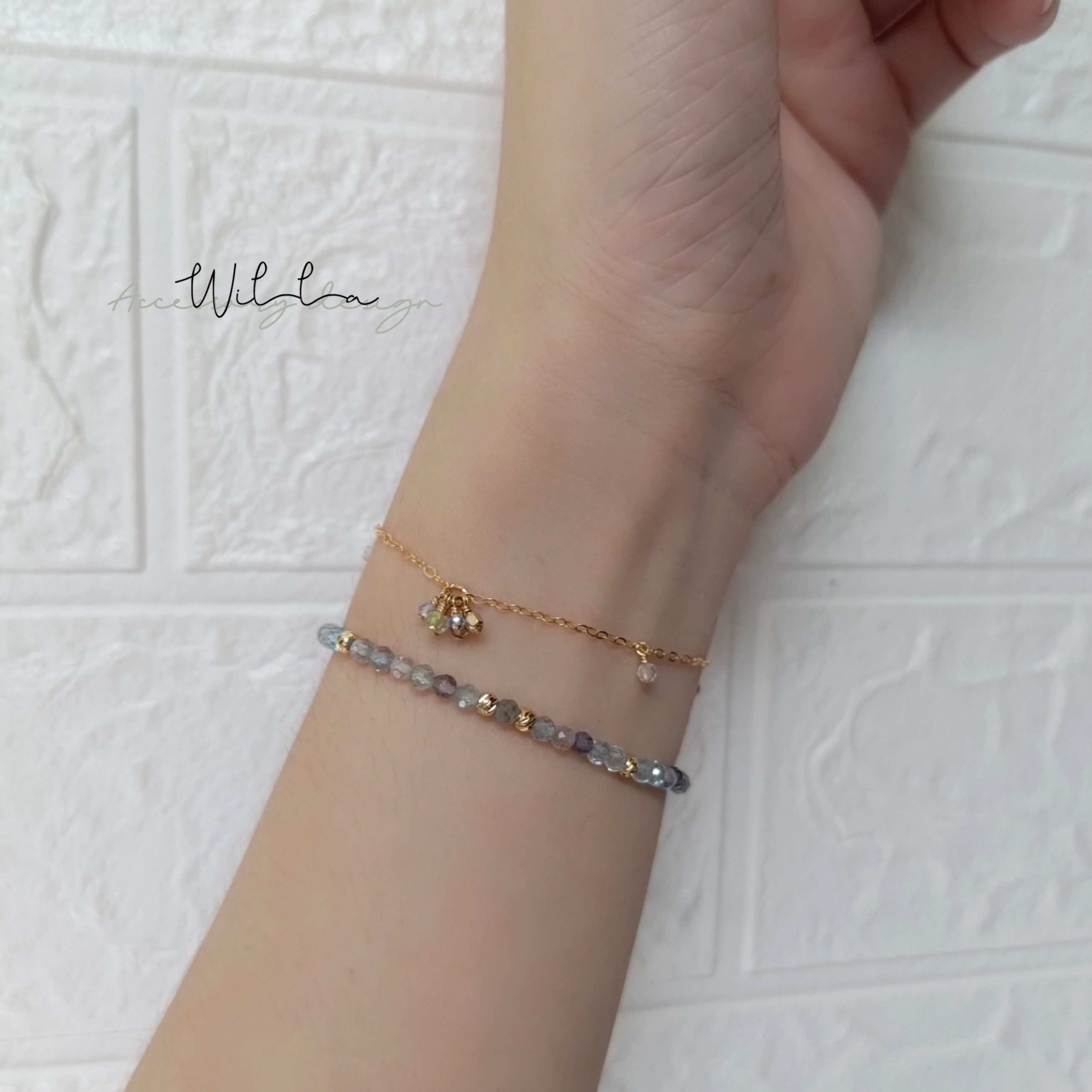≡Willa’s hand made shop≡磷灰石 堇青石 灰藍月光石 14k包金手鍊 輕珠寶水晶 彈性款手鍊 實拍 | 蝦皮購物