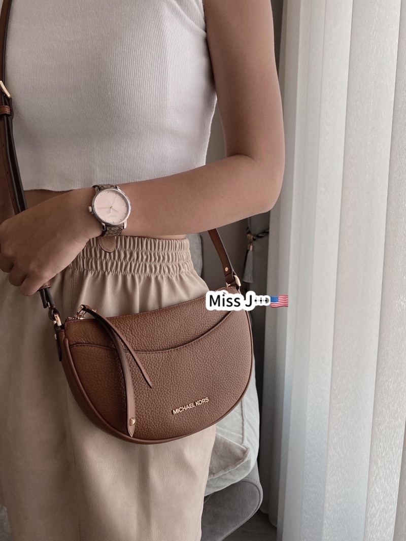 美國代購 🇺🇸 Michael Kors 🇺🇸 MK Dover 半月包 月牙包 | 蝦皮購物