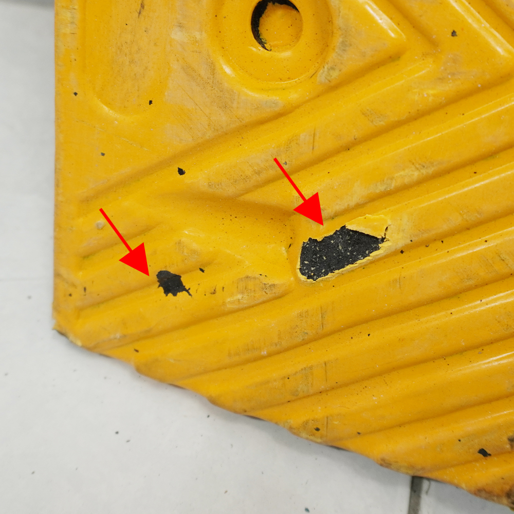 【福利品 新品瑕疵】TRA15CO 減速帶 有凹槽 A型 O型 減速墊 交通安全 道路安全 只能宅配 NG品 | 蝦皮購物