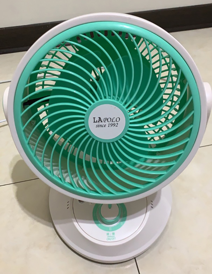 〔家電王〕LAPOLO 桌上型循環涼夏扇 LA-3512，配色好看 旋渦空氣循環 靜音，循環扇 電風扇 桌扇 電扇 | 蝦皮購物