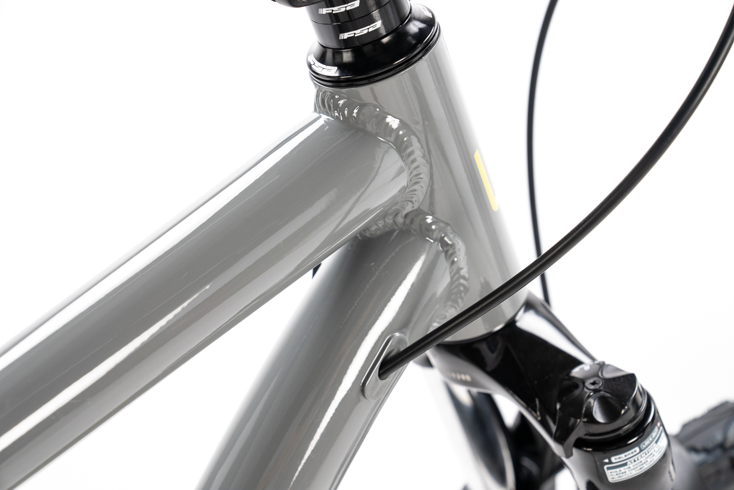 禧瑞 Ceres HT2 鋁合金平把公路車 輕量化 腳踏車 及 優質自行車 最新上市有前避震器及九段變速油壓煞車 | 蝦皮購物