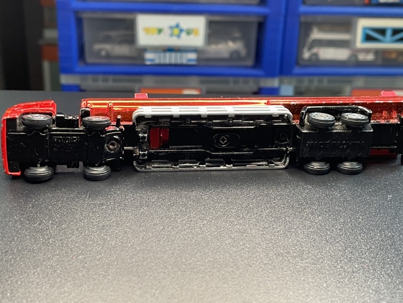 tomica 121 Hino Profia Tank Lorry 日野 油罐車 長車 TEM 紅色 | 蝦皮購物