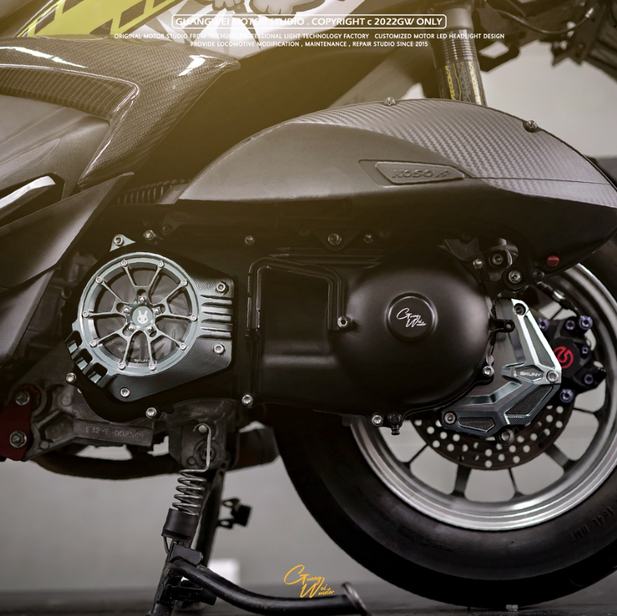 現貨【高雄亮點】SKUNY 傳動中蓋 勁戰六代 BWS 傳動外蓋 FORCE2.0 傳動中蓋 NMAX 中蓋 傳動蓋 | 蝦皮購物