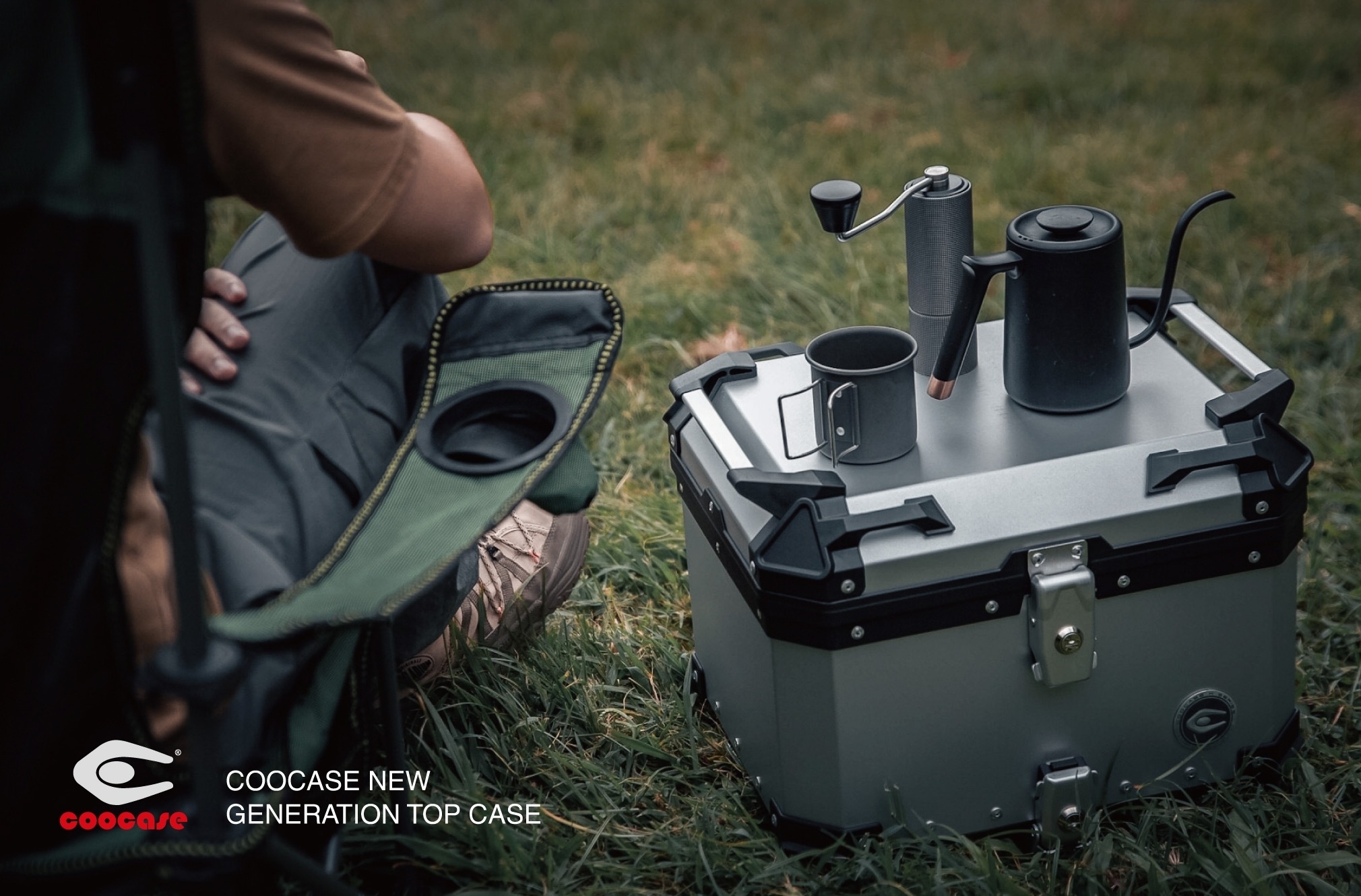 COOCASE 32L 鋁箱機車置物箱/後箱 快拆設計 附多孔位設計轉接底盤 附發票 | 蝦皮購物