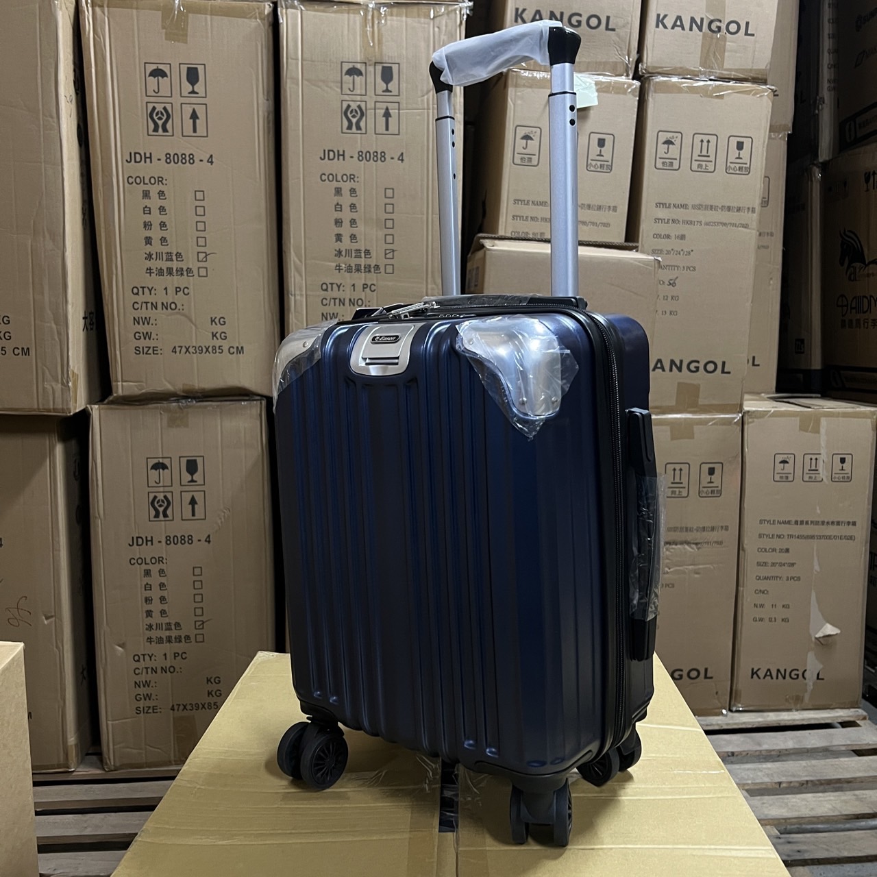 NG外觀瑕疵 福利品 國內旅行 畢業旅行 廉價航空 交換禮物 機車旅行 16吋 Eason 迷你 登機箱 行李箱 出國 | 蝦皮購物