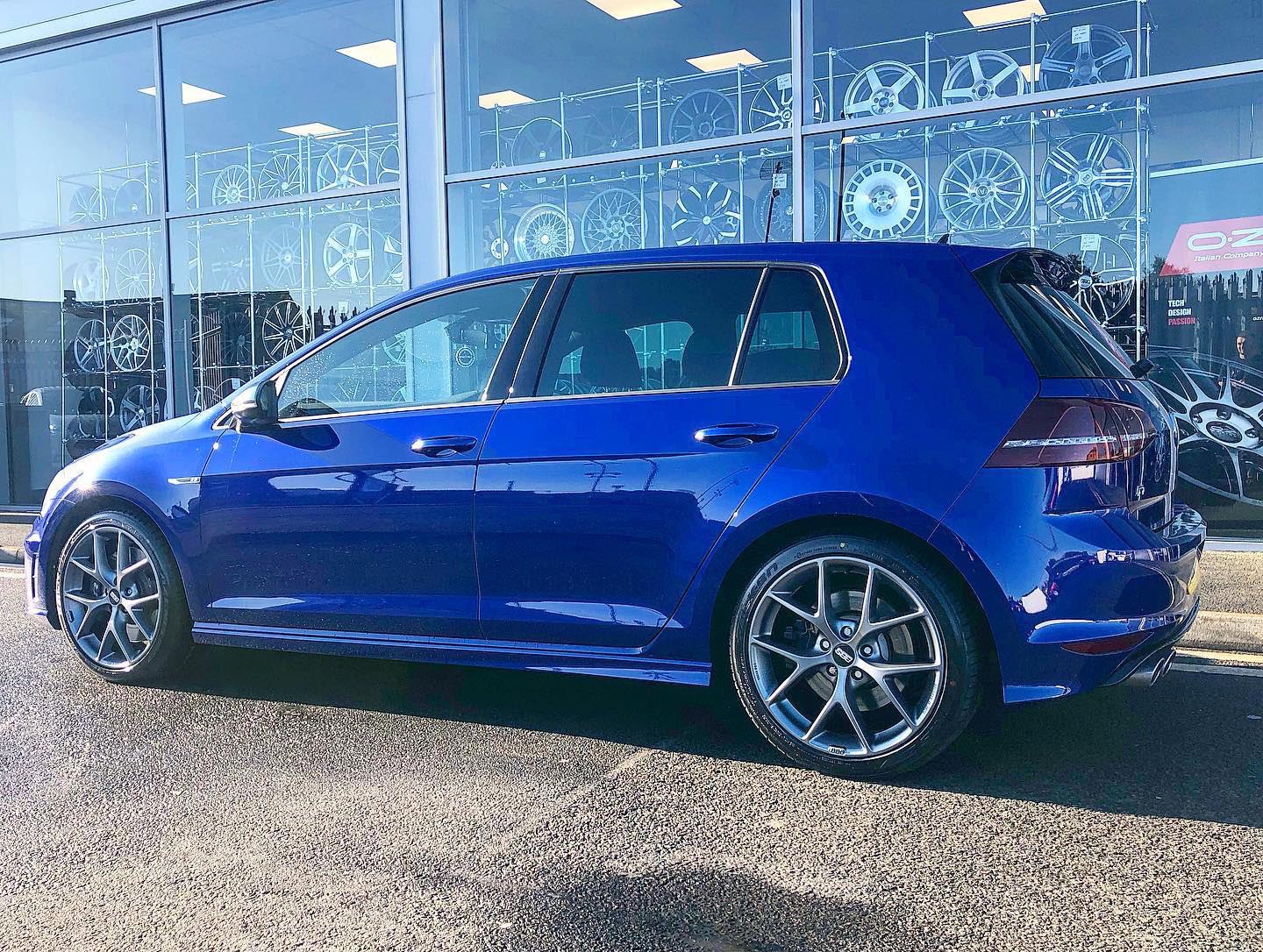 【頂尖】全新 BBS鋁圈 18吋 BBS SR 8.5J 5X108/5X112/5X120 平光灰/平光灰車面 | 蝦皮購物