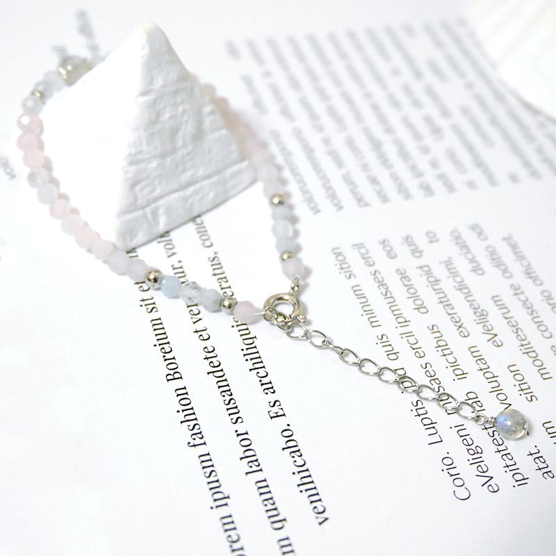 Yuffee 攸啡 開運禮物 « 櫻之雪» 拉長石粉晶藍月光海藍寶-銀鍍白金手鍊-頂輪眉心輪心輪喉輪 -自信 桃花好人緣 | 蝦皮購物