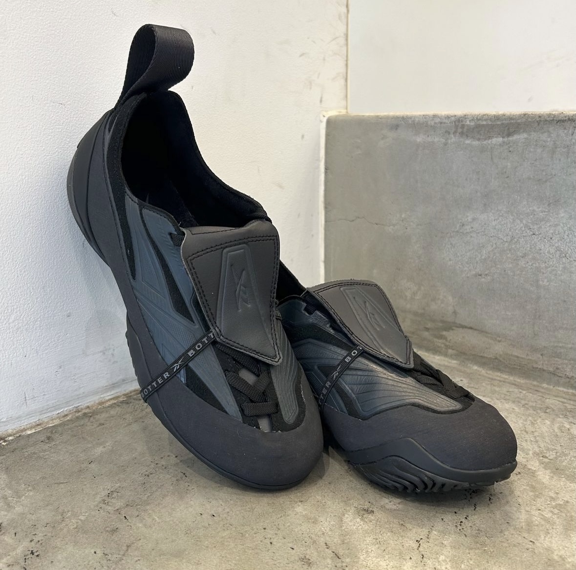 {Nobody} REEBOK x Botter Valde Sneakers | 蝦皮購物