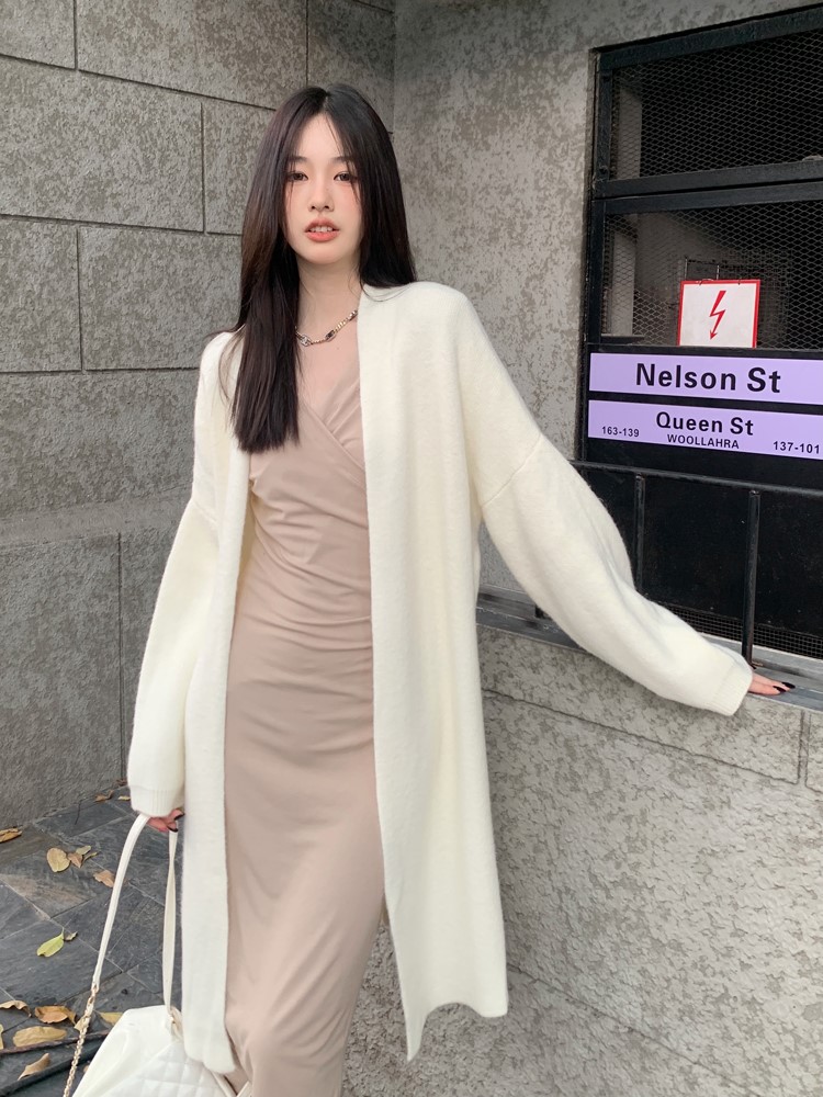 【梨卡】隔日到貨 女裝 綿羊絨 外套 針織外套 冬天外套 秋冬外套 衣服女 女外套 長版外套 DR367【現貨24H】 | 蝦皮購物