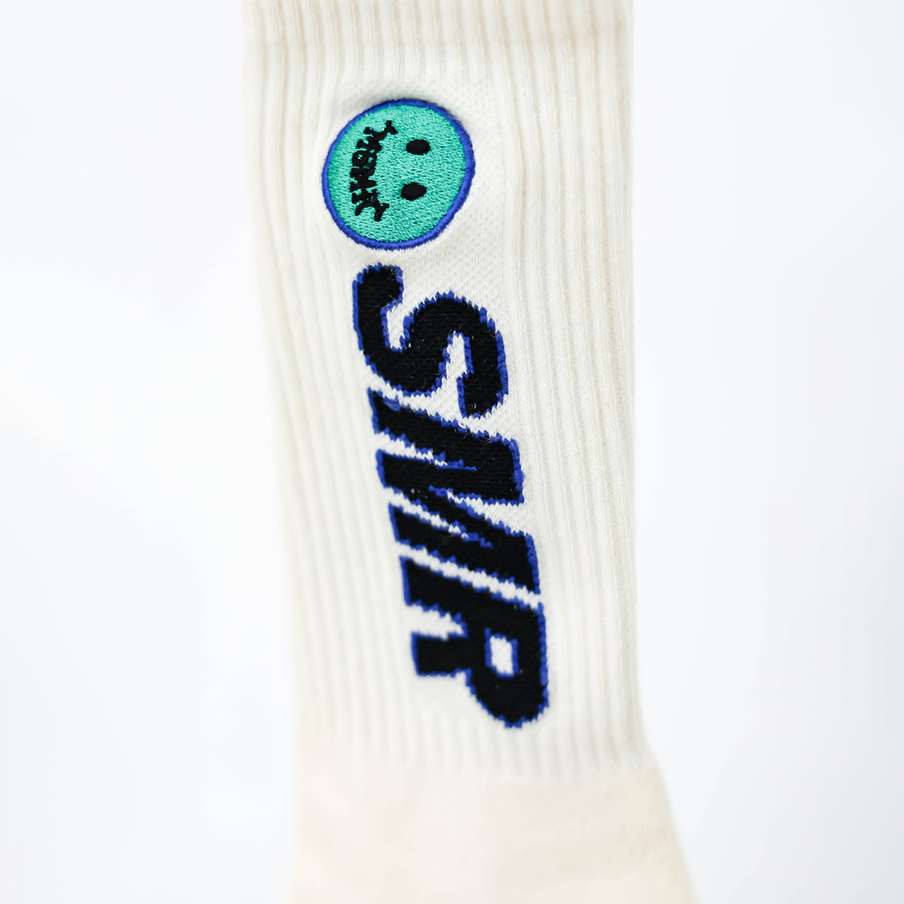 【LOVE SUSCO 】| 韓國代購｜現貨 | MSMR｜Happy Logo Socks Cream Reorder | 蝦皮購物