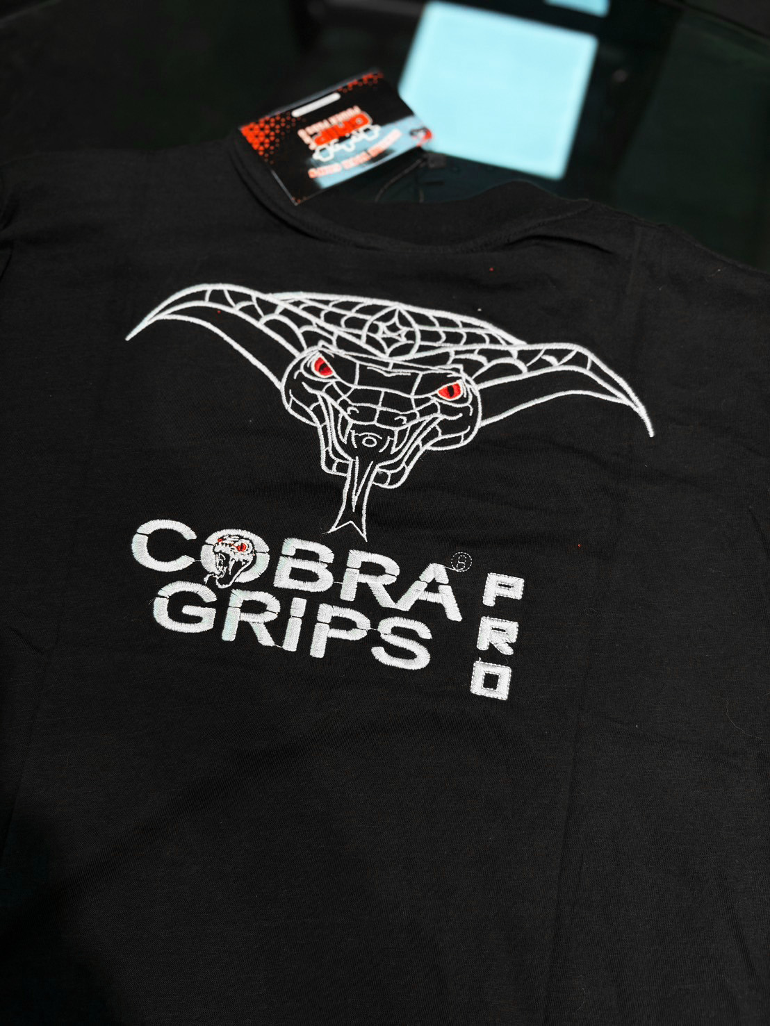 [美國 Cobra Grips] Logo T恤 Powerlifting T-Shirt 健身 重訓 運動【巴弟商城】 | 蝦皮購物