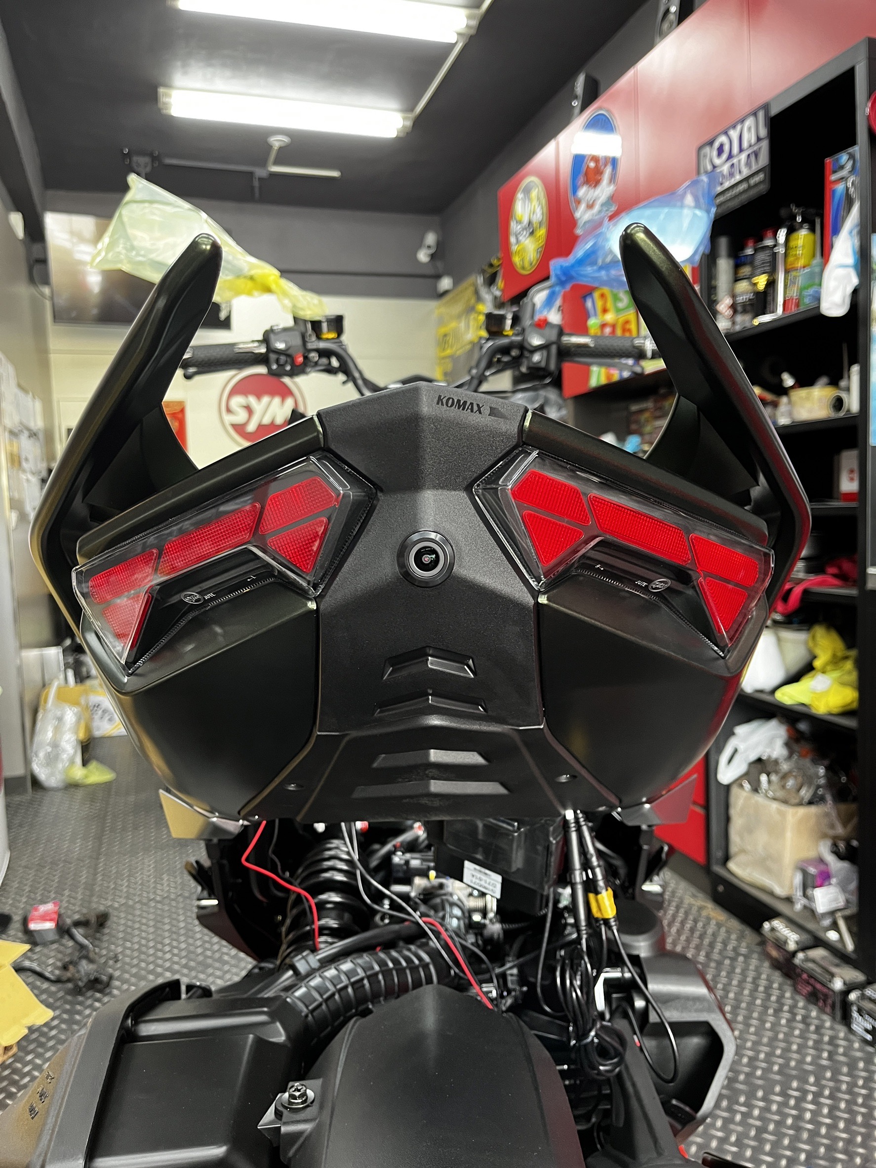 KOMAX DRG BT 二代龍 行車紀錄器鏡頭支架 行車紀錄器配件 鏡頭支架 機車前鏡頭支架 機車 摩托車 改裝配件 | 蝦皮購物