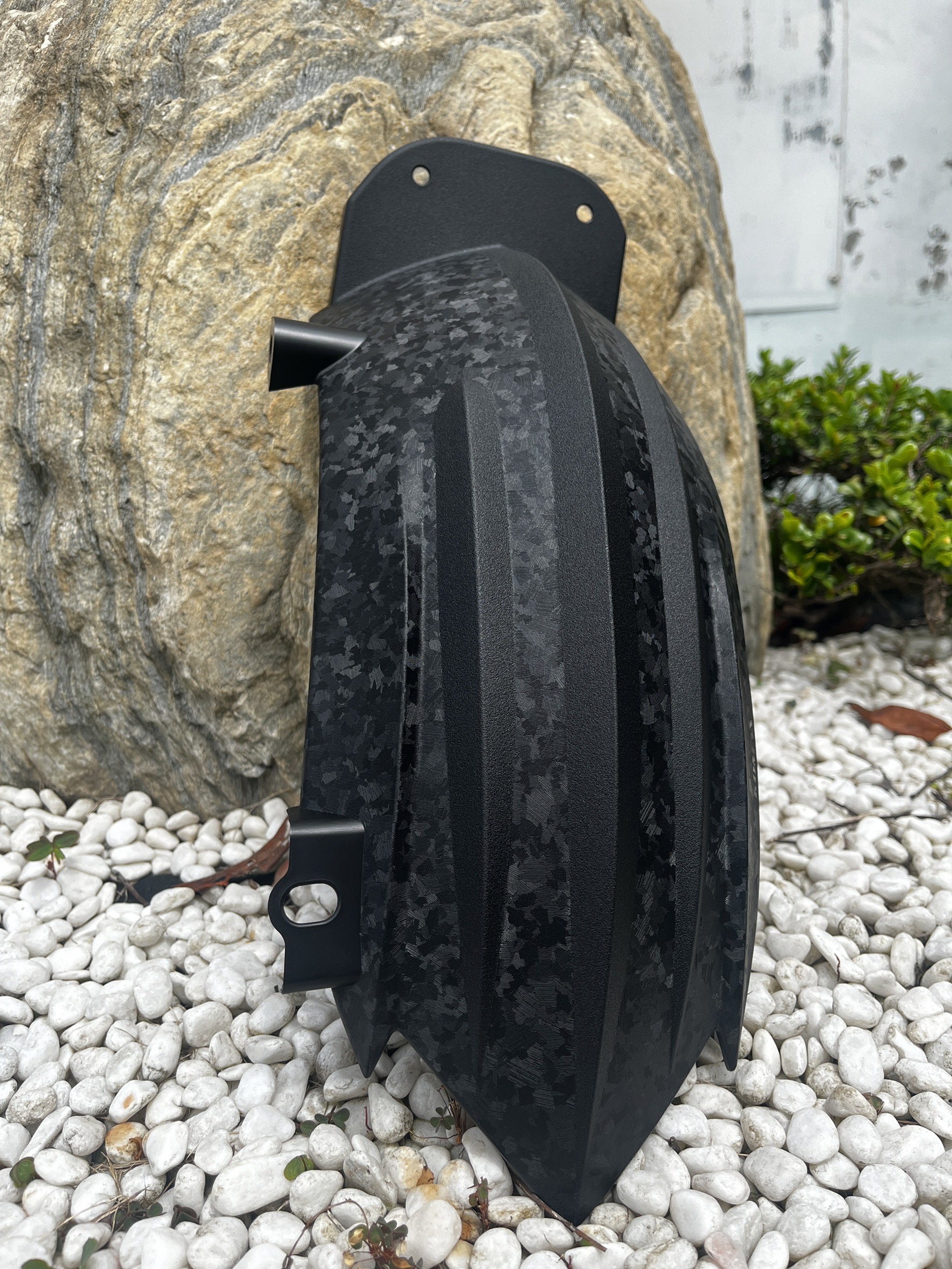 KOMAX DRG BT drg 二代龍 MMBCU 卡夢碳纖維 後內土除 擋泥板 後輪擋泥板 後輪上蓋 後輪蓋 擋泥 | 蝦皮購物