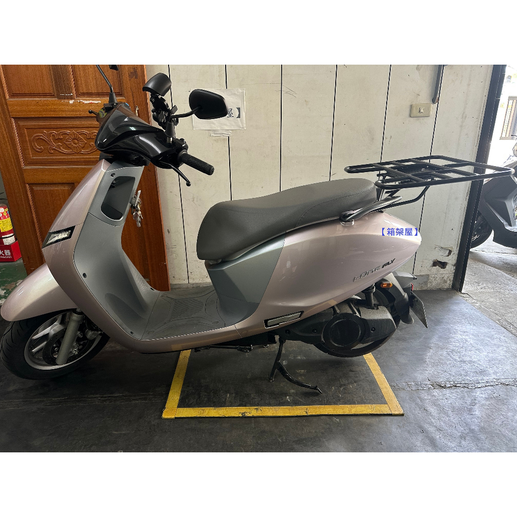 【新北新莊箱架屋】光陽 GP125 後架 漢堡架 + 外送架 貨架 可開座墊及載人 雷霆 MANY 新名流 V2 新豪邁 | 蝦皮購物