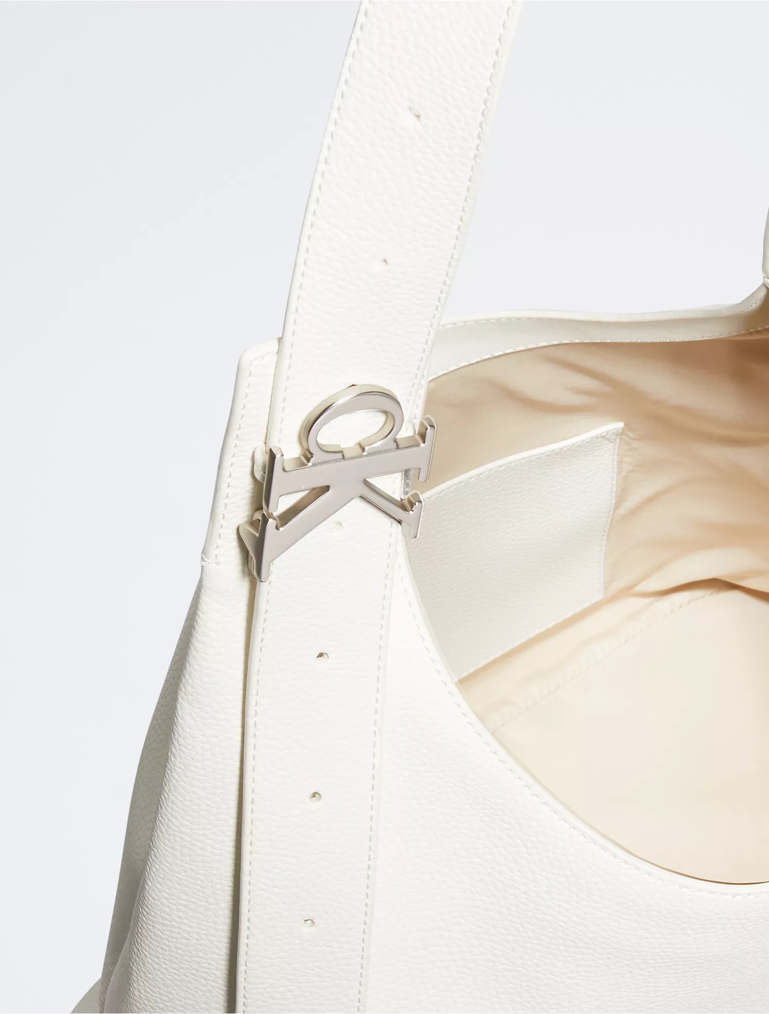 【現貨】美國代購 🇺🇸 Calvin Klein CK 新品 Archive 皮革 腋下包 肩背包 | 蝦皮購物