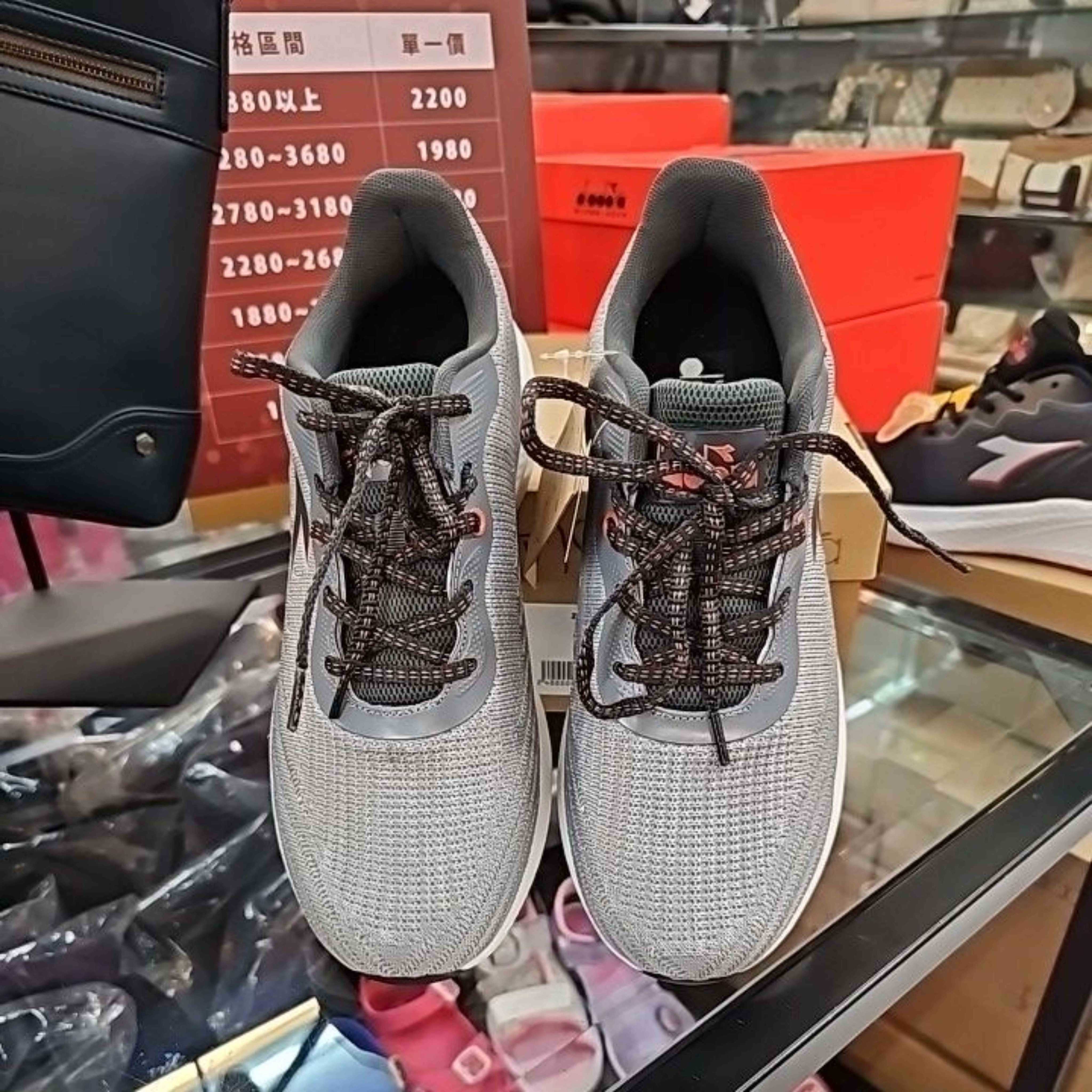 DIADORA 男鞋 輕量透氣 吸震回彈 康特杯穩定包覆 耐磨防滑慢跑鞋 DA71322 * | 蝦皮購物