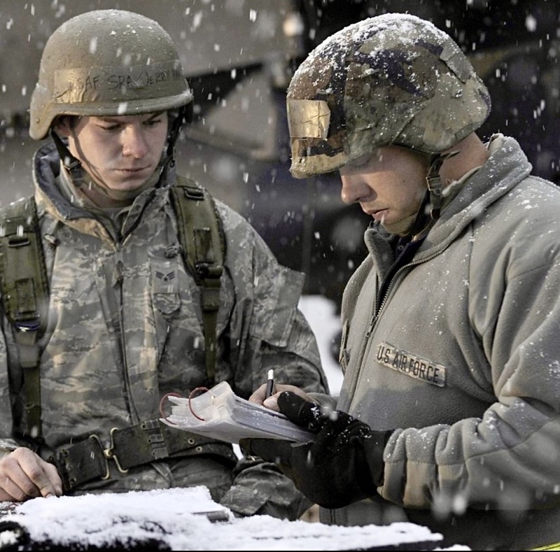 L-R 全新 美軍公發 數位虎斑迷彩 Gore-Tex 外套 ABU APECS ECWCS 數位迷彩 防水夾克 防寒 | 蝦皮購物