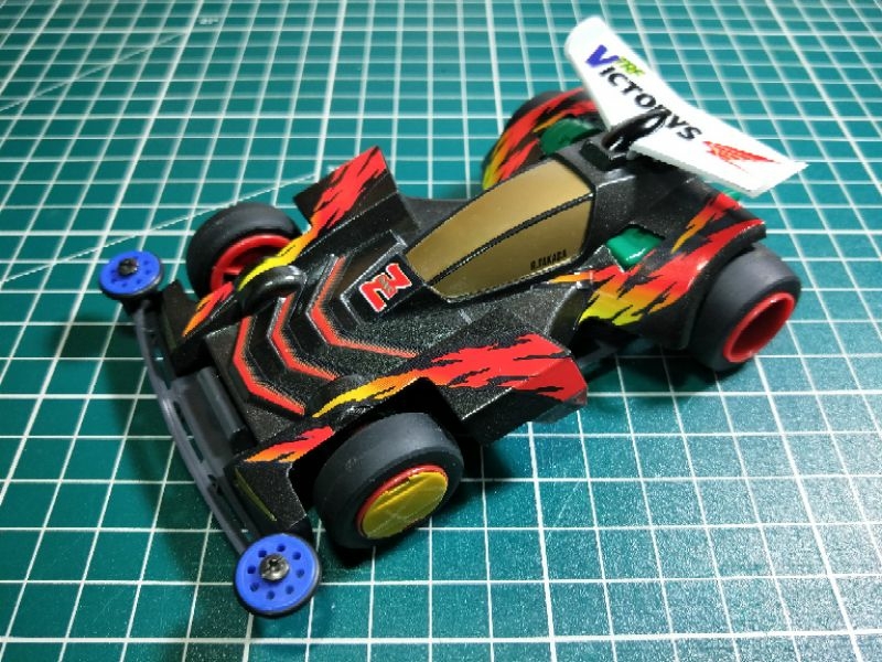 田宮四驅車🇯🇵爆走兄弟WGP 新三角箭 TRF勝利隊徽 完成品附馬達 | 蝦皮購物