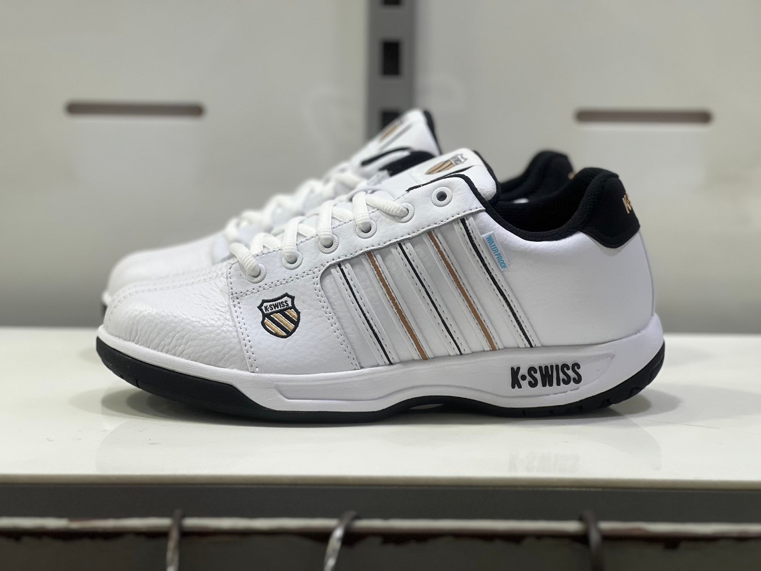 K-SWISS 男 平底鞋 美式休閒鞋 皮革 工作鞋 防水Eadall 台灣公司貨 06781137現貨 原價3280 | 蝦皮購物