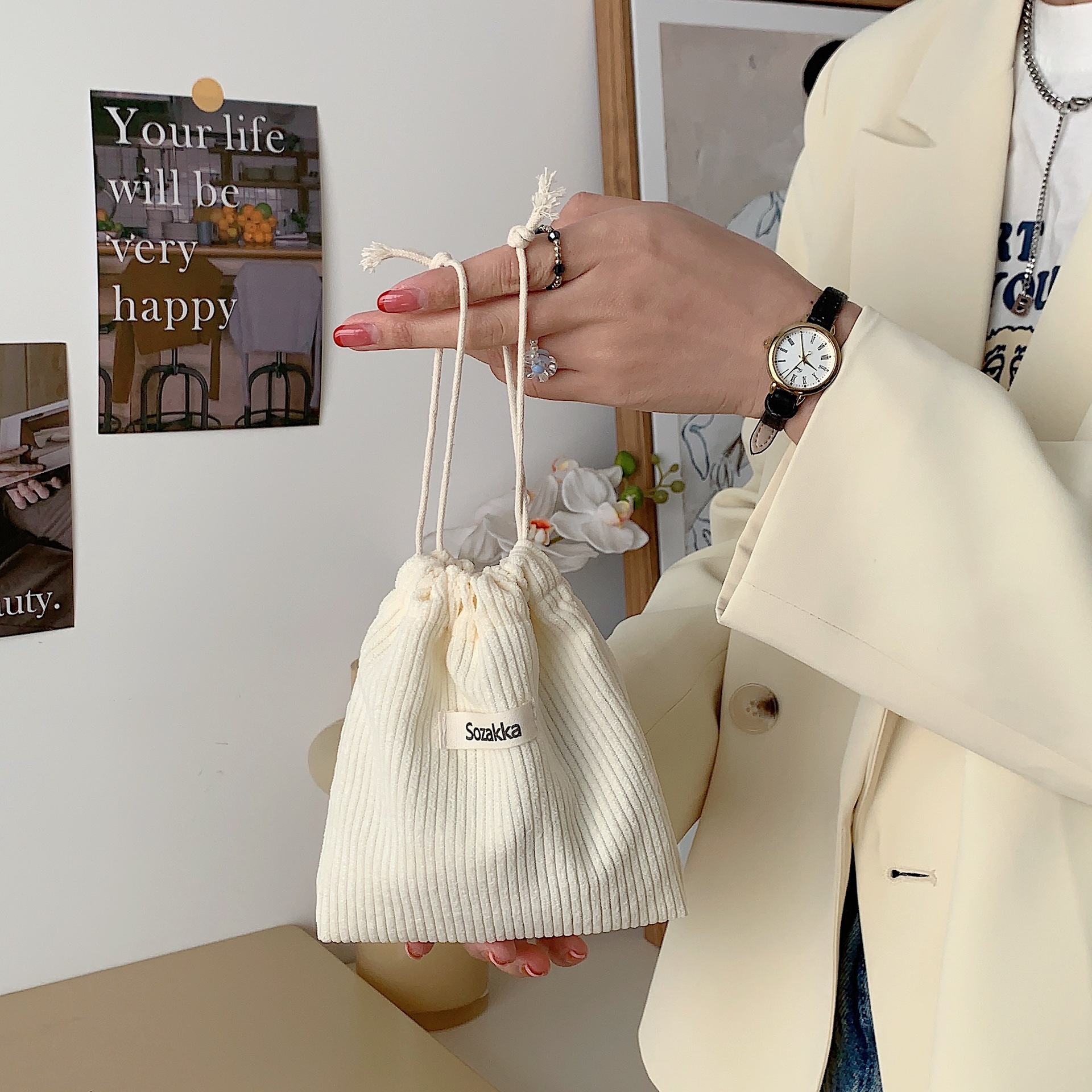 Suke.co 台灣現貨 韓系 ins 純色燈芯絨 織嘜 收納袋 抽繩 束口 化妝包 隨身型 旅行簡易化妝包 | 蝦皮購物