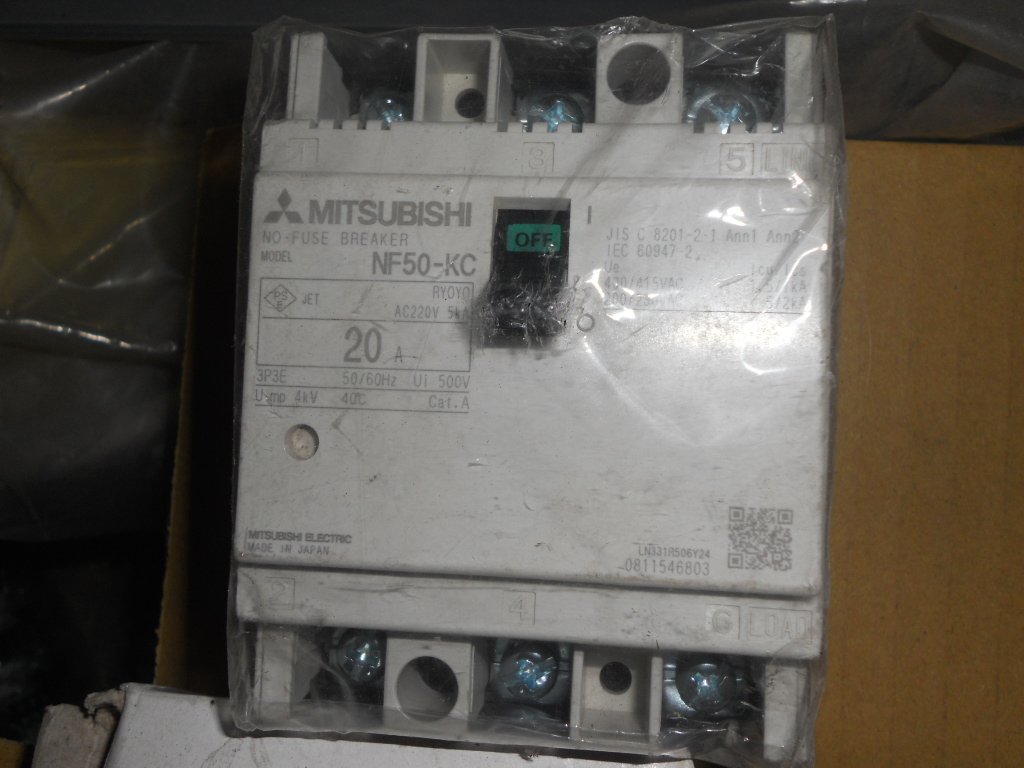 日本 三菱 NFB 日立 無熔絲開關BH 馬達型 NF50-KC 3P 4A-50A 軌道 螺絲 匯流排 (D2) | 蝦皮購物