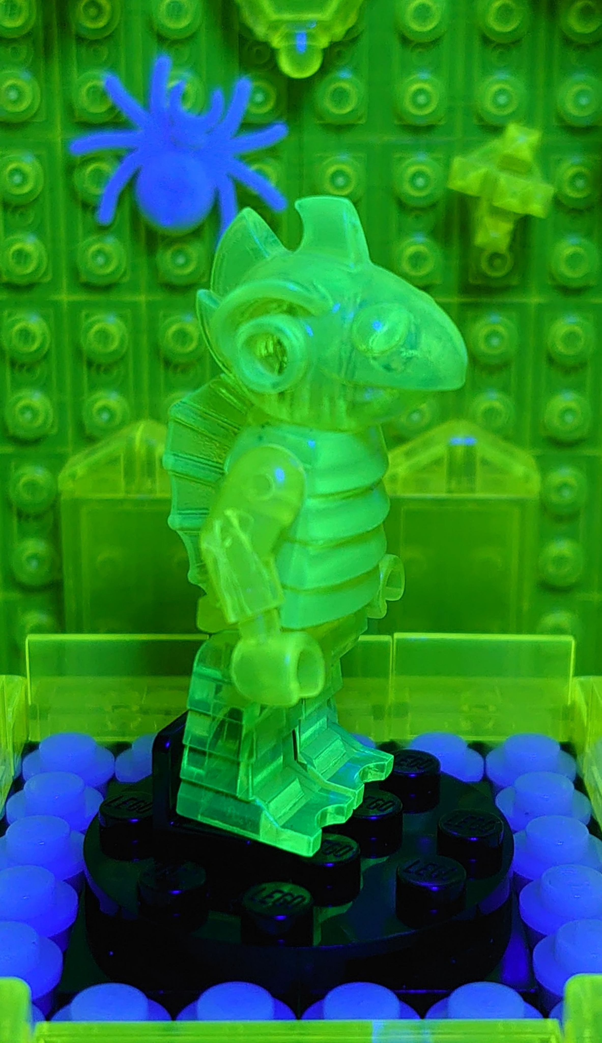樂高/Lego Seatron/Sea-Tron 外星人/Alien 霓虹綠 透明螢光綠 超稀有樂高樣品 比小金人更稀有 | 蝦皮購物
