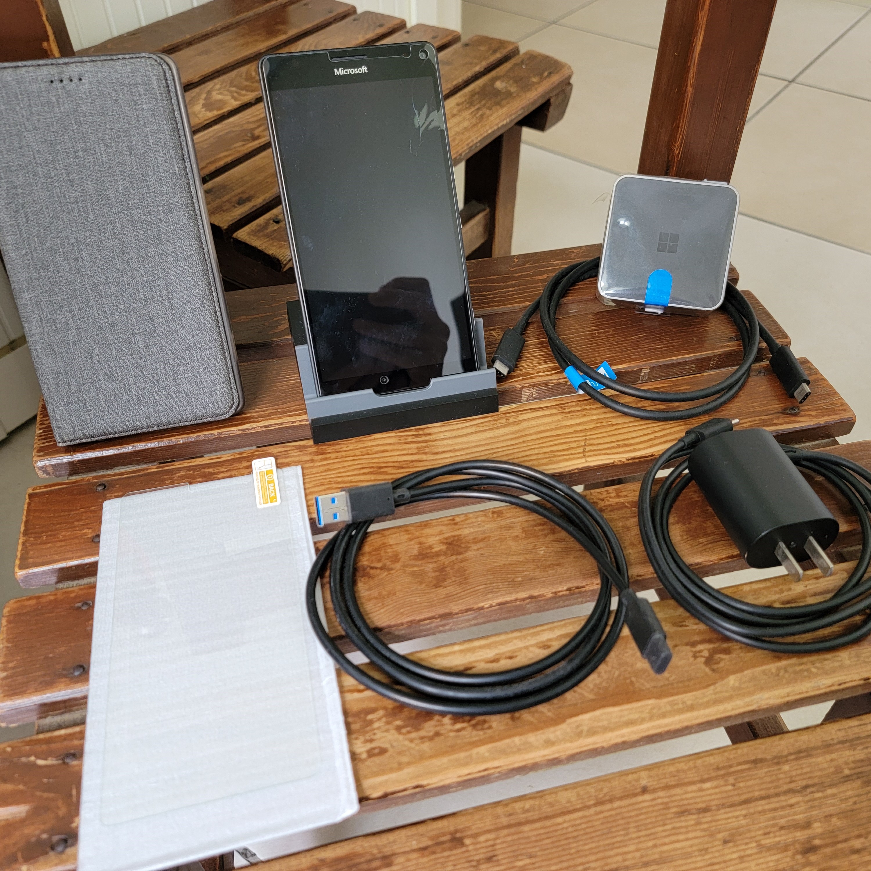 Microsoft 微軟 Lumia 950 /XL 3+32G WoA Cellular 蜂窩 合作機盒裝 另Dock | 蝦皮購物