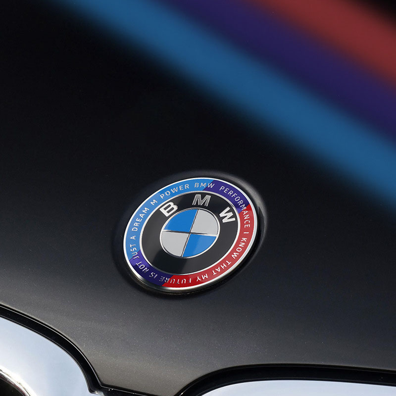 [BW-trade]BMW德國副廠 X6 E71專用後車標 含底座 51147196559 保固三年 50周年KIT聯名 | 蝦皮購物