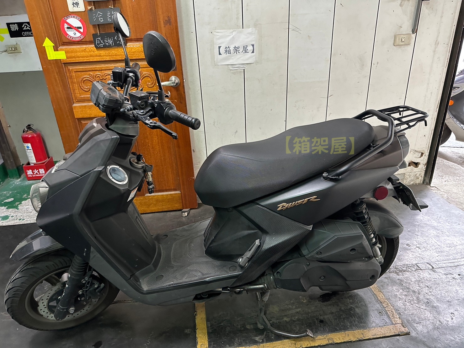 【新北新莊箱架屋】原廠型 BWSR 雙碟版 後架 BR 後箱架 YW125M 貨架 注意:超取加減會碰傷 不介意才選超取 | 蝦皮購物