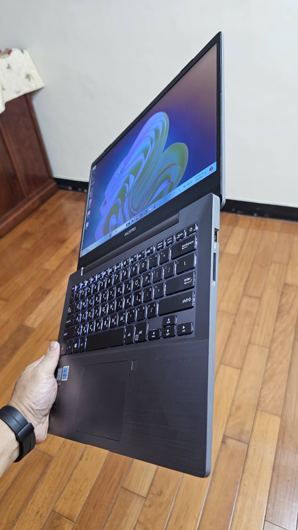 二手筆電 華碩 輕薄 ASUSPRO P5440F I5-8265U/8G/SSD128G+512G 輕薄商務筆記型電腦 | 蝦皮購物