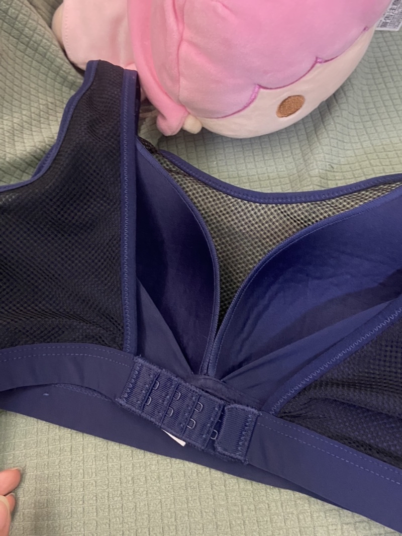 全新 QMOMO 【O2 BRA】超氧美胸運動內衣(藍) | 蝦皮購物