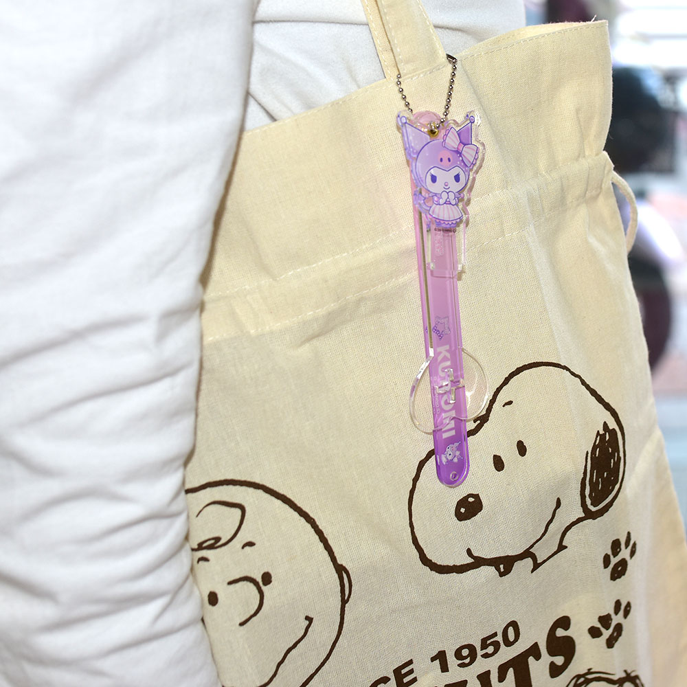 Sanrio 酷洛米 一起出去玩 自拍棒 吊飾 日本正版 三麗鷗 mu208 | 蝦皮購物